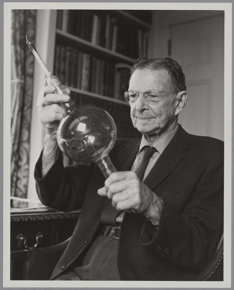 William David Coolidge with glass X-ray tube | MIT Museum