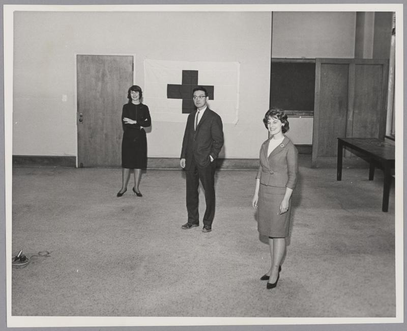 James W. Mar with unidentified women | MIT Museum
