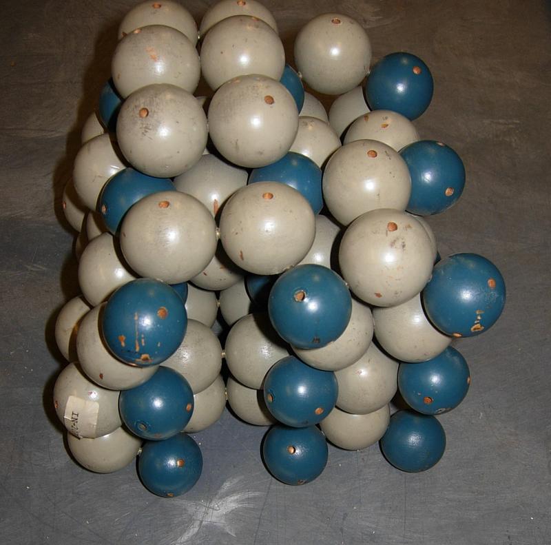 Unidentified crystal structure model | MIT Museum