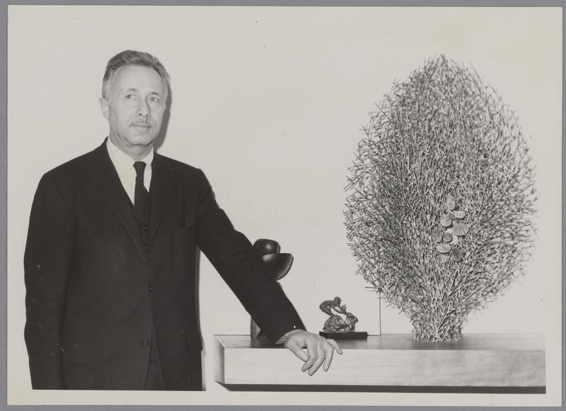 Pietro Belluschi with sculptures | MIT Museum